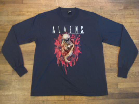 Vintage 1991 rare Aliens movie 3D Chestburster t-shirt large | Defunkd